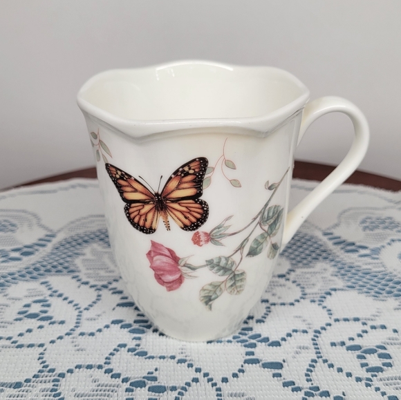 Lenox | Dining | Lenox Butterfly Meadow Monarch Mug 2oz | Poshmark